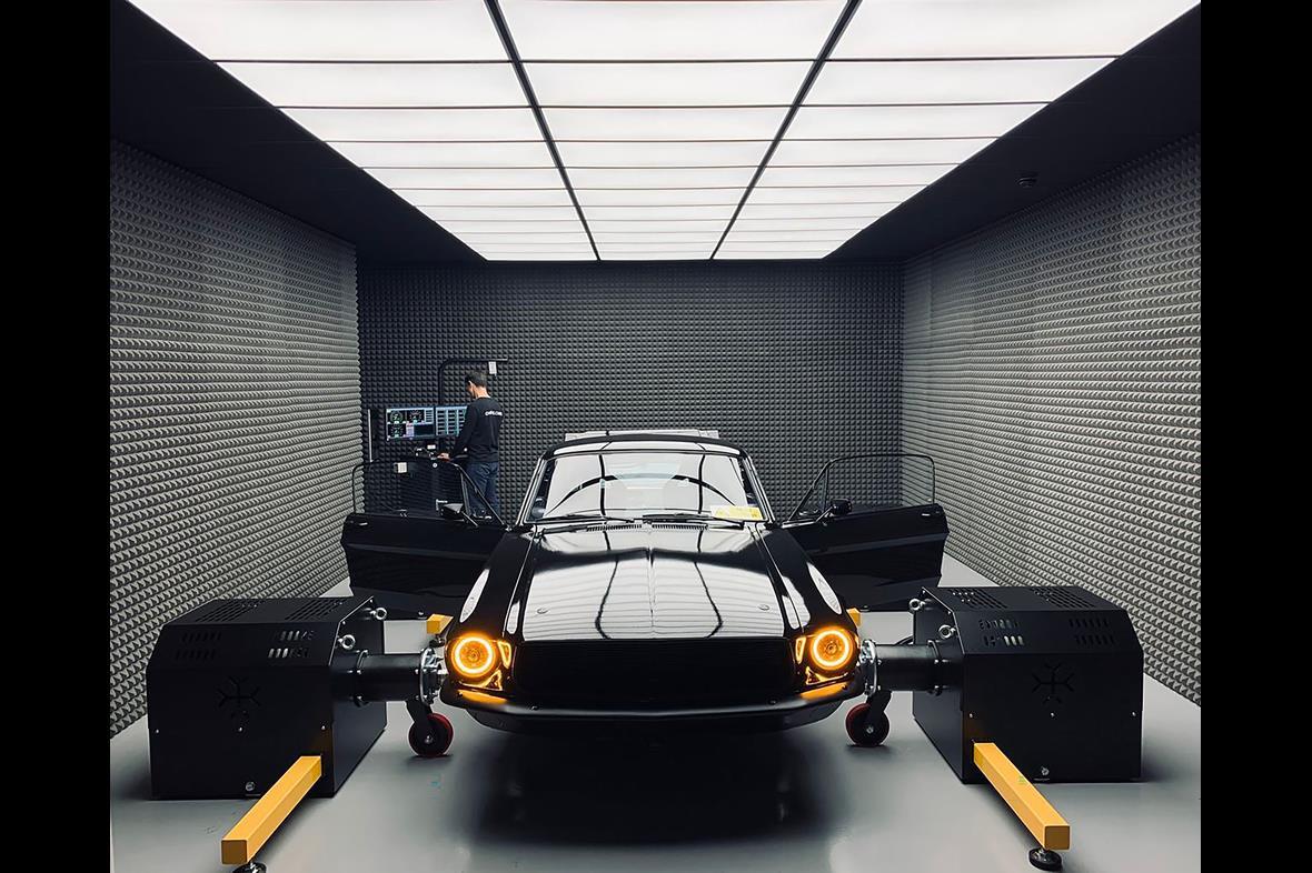 What made this project… Charge Cars by Most Architecture | Features ...